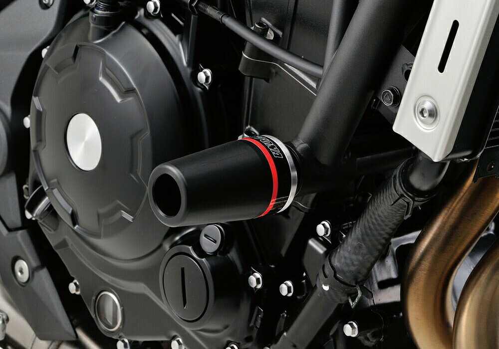 ◆適合車種 Z650RS（'22） 樹脂製パッドとアルミベースの一体構造により十分な強度を確保。 転倒時の衝撃を受け流し、クランクケース割れなどの致命的なマシンダメージを最小限に軽減。 車種専用設計でボルトオン装着が可能です。 補修部品は片...
