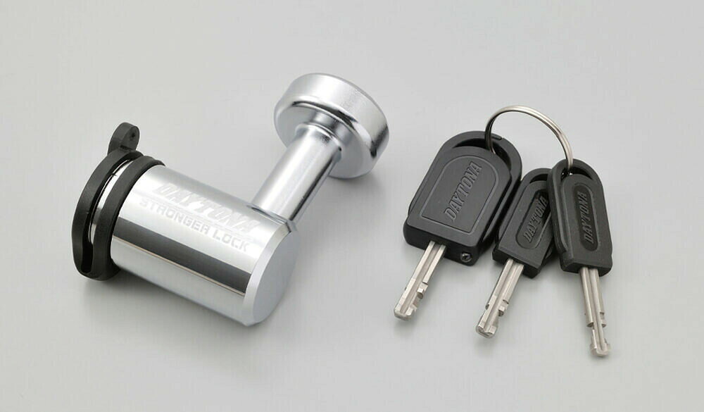 ◆適合車種 汎用 ストロンガーチェーンロックに付属するディスクロック（92221）の代替品。 盗難防止のロック機能を見直すとともに、カギ部分の頭（持ち手部分）が平らになりました。 補修用としてだけでなくディスクロック単品としても使用可能です...
