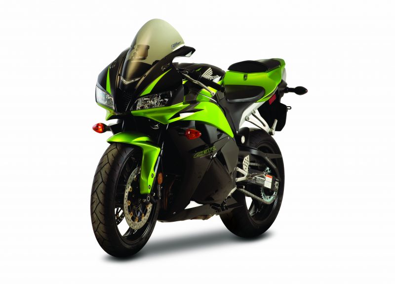 ◆適合車種 CBR600RR(07-12) 大き目のバブル形状が伏せた際に体全体を覆い、整流効果を発揮。 スーパースポーツ車両のルックスを保ちながらも防風効果を高める、サーキットからツーリングまで幅広く対応可能なタイプ。