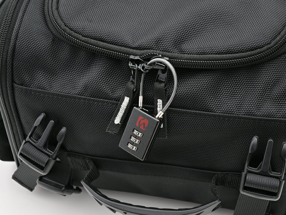 ヘルメットやバッグのイタズラ抑止に役立つダイヤルロック。 ロック本体はヘッドが360度回転するので使いやすく、ダイヤルは「0〜9」の数字3桁で任意に設定可能。JAN:4909449629956 ・タイプ：ストレート ・カラー：ガンメタ ・ワ...