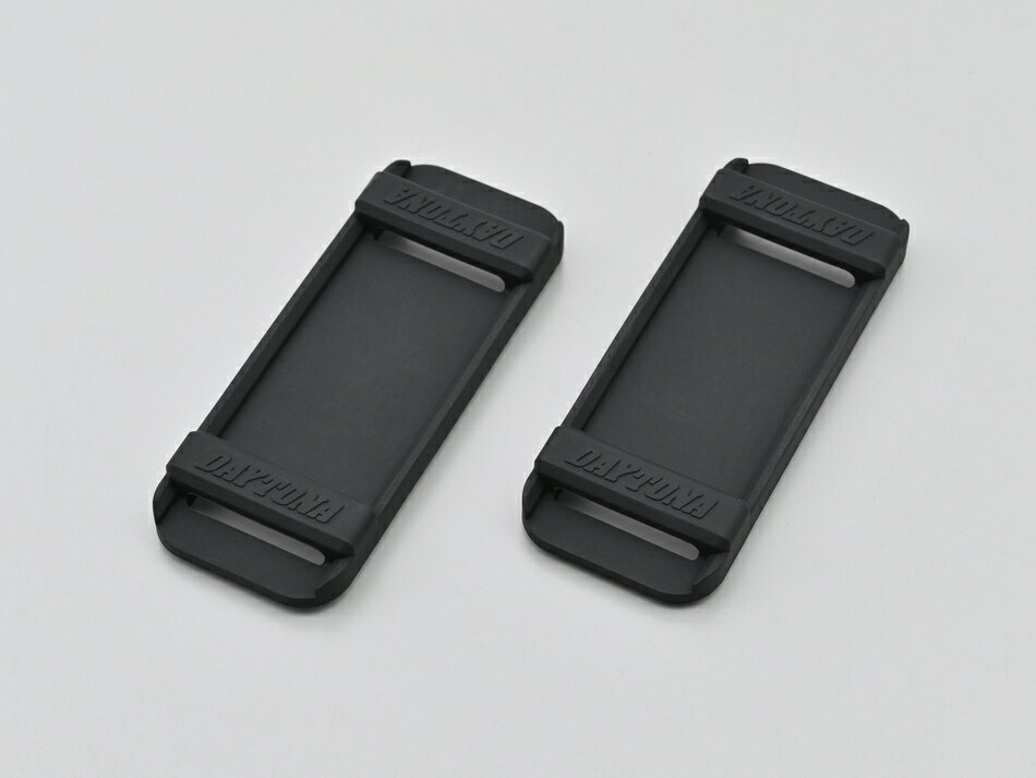 車体の傷つきを防ぐシリコン製のベルトパッド。 幅25mm以下のベルトに対応し、バックル部にも取り付け可能。 ヘンリービギンズのシートバッグに使用されるベルトにも最適です。JAN:4909449623503 ・サイズ：87×34×9（mm） ...