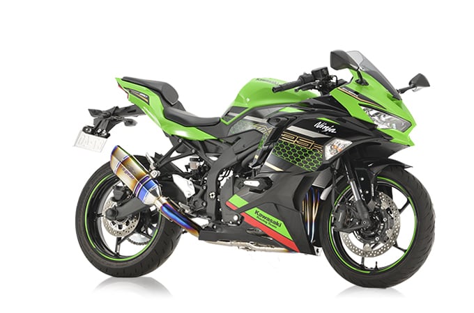 適合型式：2BK-ZX250E 重量：3.2kg（STD：8.7kg） 最高出力：38.9ps（STD：35.8ps） 最大トルク：1.9kg-m（STD：1.8kg-m）2023世界耐久選手権 ル・マン24時間優勝チーム F.C.C.TS...
