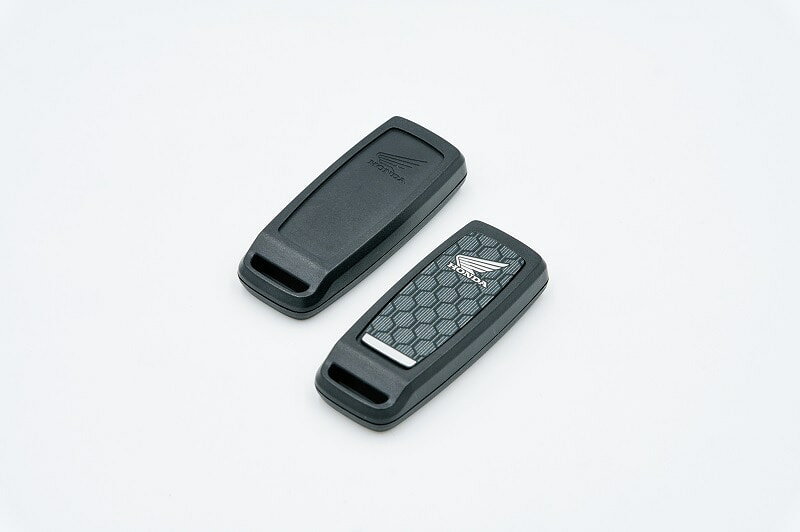 ◆適合車種 PCX:JK05-1200001〜 PCX160:KF47-1200001〜 エンブレムの装着により、Honda SMART Keyをスタイリッシュに演出します。※保証をお受けされる際のご注意 Honda様ご指定の二輪販売店、デ...