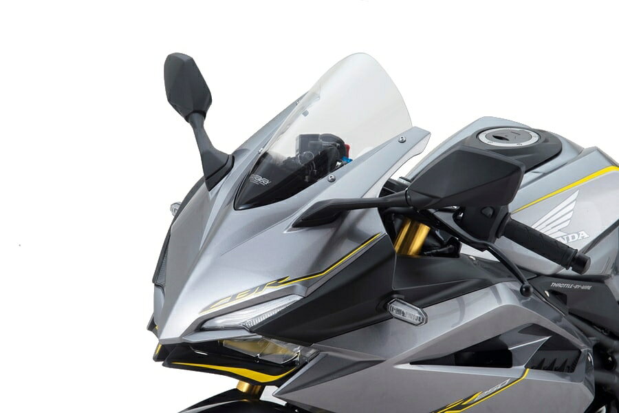 カタログ品番: MR114C メーカー品番: 4025066158928 JANコード: 4549950201656 ※2023年モデル以降は品番MR164Cが適合 「スクリーン レーシング」は、スクリーン中央部がドーム状に盛り上がったスク...