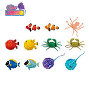 パッケージサイズ：H13センチ×W15センチ×D2センチ お湯で温めると色が変わる不思議なおもちゃです。 湯船の中でもぷかぷか浮くので、すくい遊びにも使えます。 ディスプレイボックス入りで陳列しやすい仕様です。 本体の種類は全部で6種類あります。