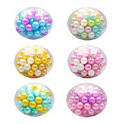 商品サイズ：直径8.0センチ パッケージサイズ：W12.5センチ×H16.2センチ これぞASMR。全6色のスクイーズが登場です。 コロコロ、しゃりしゃりとした音が癖になるアイテムです。 手のひらいっぱいに広がるパール感で、気分は人魚姫。 ...