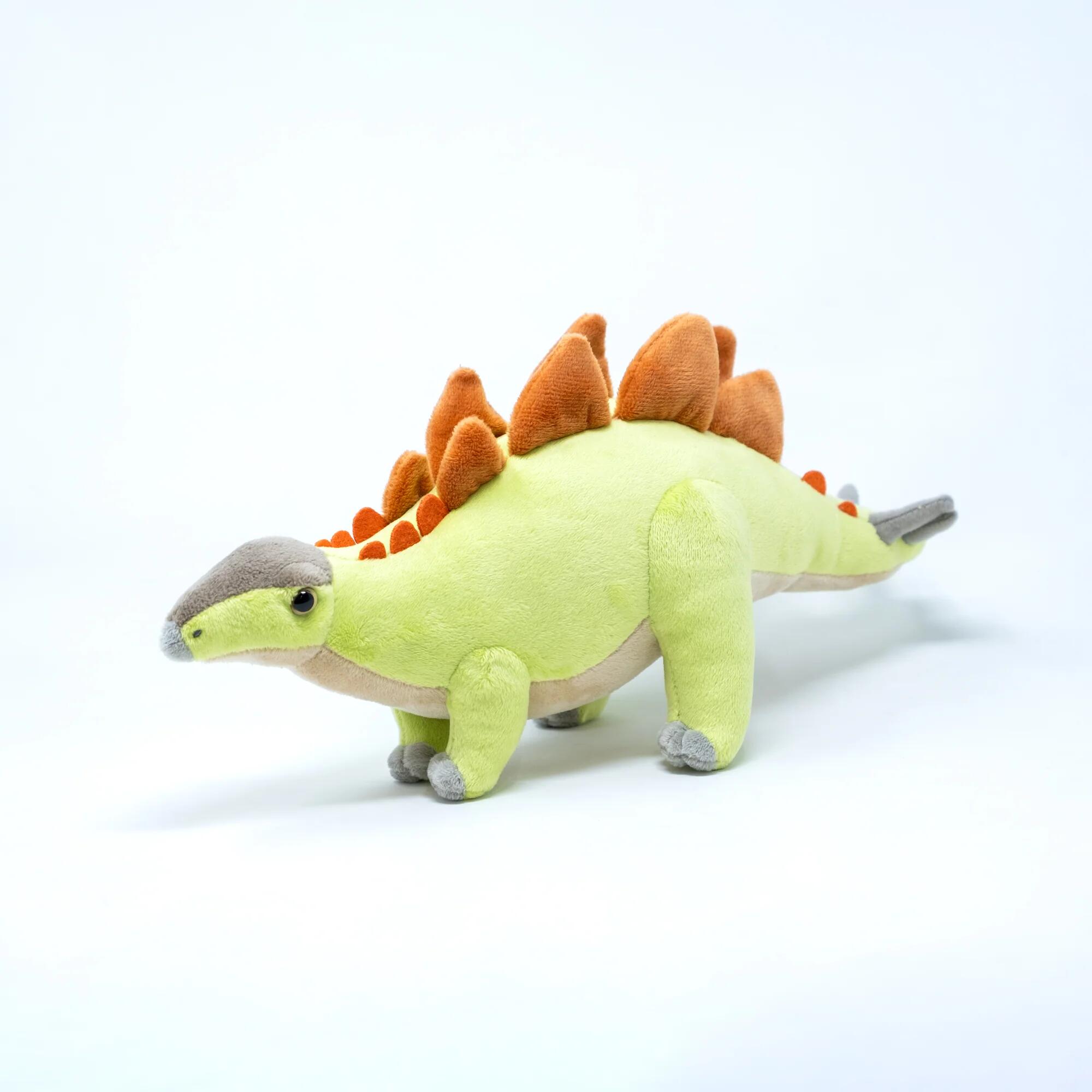 【ダイナソーモデル】シリーズはコチラ 【商品名】 ステゴサウルス スタッフドモデル 【仕様】 総合監修：徳川広和 商品サイズ：L32.5×D11×H15.5cm / 107g Item CD：70824 【商品説明】 可愛くデフォルメされた...