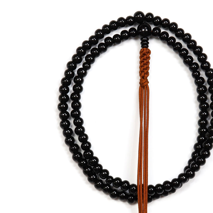 Ebony【臨済宗 彩や】 京念珠 黒檀 本式数珠（男性用）黒檀（こくたん）は非常に硬く耐久性に優れた木で、仏壇や家具などにも使用されます。磨けば磨くほど黒く美しい輝きを増していきますので、念珠として長く愛用していただくのにおすすめの素材で...
