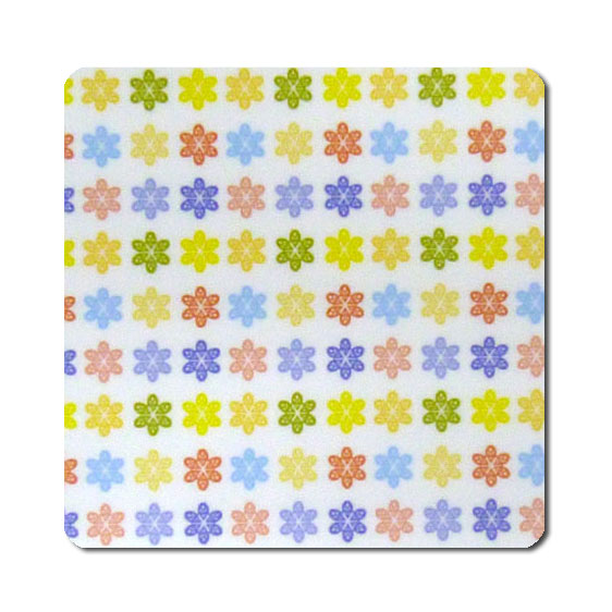 領収書は送付先名にて発行し商品に同梱させて頂きます。別名にてご希望の場合は備考欄にその旨ご記入下さい。 かわいいデザインで携帯に便利な捺印マット！ 表面がペット樹脂で汚れが付きにくく、裏面はスポンジでずれにくいです。 約90mm×90mm　...