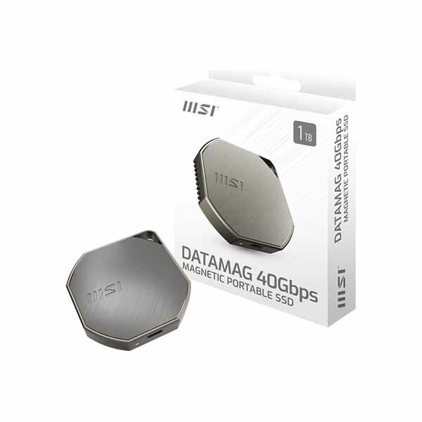 マグネット装着に対応した大容量かつコンパクトデザインの外付けポータブルSSD [特徴] ・マグネット装着に対応した外付けポータブルSSD ・PC、スマートフォンなど様々なデバイスに対応 ・耐久性の高いアルミニウム合金を採用 ・USB 40G...