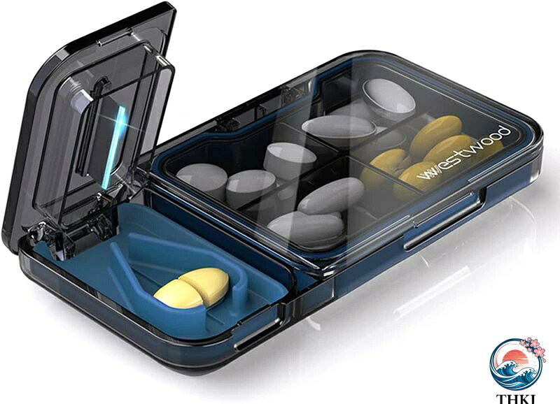 【ピルケース 付き ピルカッター】錠剤がカットしやすく崩れにくい厚さ0.8mmの刃部構造になっています。薬収納スペースを儲けていますので、外出時に薬を収納していただけます。 【密閉で防湿】蓋にはゴムパッキンが付きますので、サプリメントやお薬...