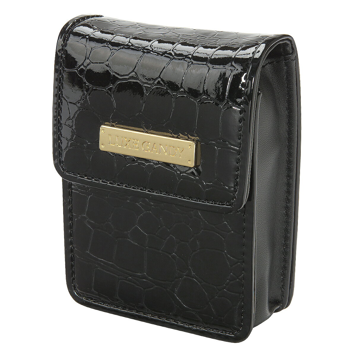 本体サイズ：118×82×42mm 素材・材質：PU、亜鉛合金(メタルプレート部分) 中国製 ロングタイプのシガレット（長さ100mm）が箱ごと入ります。 また、ライターも収納できます。※ライターは付属しません。 マグネットの留め具で開閉が...