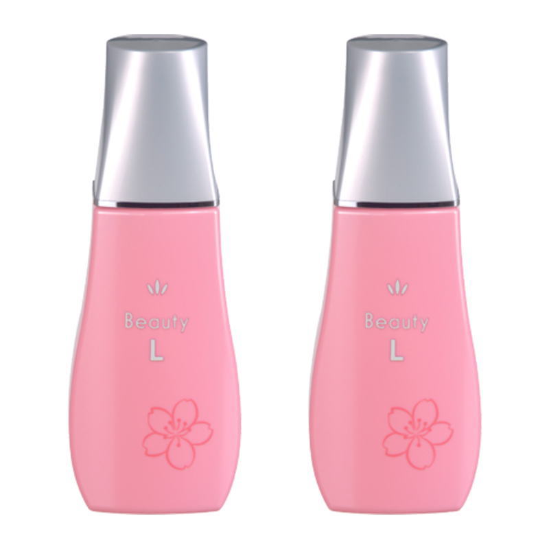 「敏感な頭皮にも、やさしく・しっかり！」をコンセプトにリニューアル。 年齢やストレス、環境要因によって変化しやすい頭皮と髪のために、低刺激・無香料という"やさしさ"はそのままに、厳選された育毛ケア成分を配合。 しみにくく、におわない、でも効...