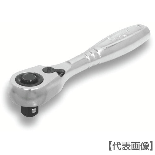 製品仕様 商品名 TONE　ショートラチェットハンドル　歯数72枚　差込角6．35mm　全長90mm（RH2HS）495-8349【TONE（株）】 内容量1個 販売単位1個 仕様●歯数（枚）:72●差込角（mm）:凸6.35●全長（mm）...