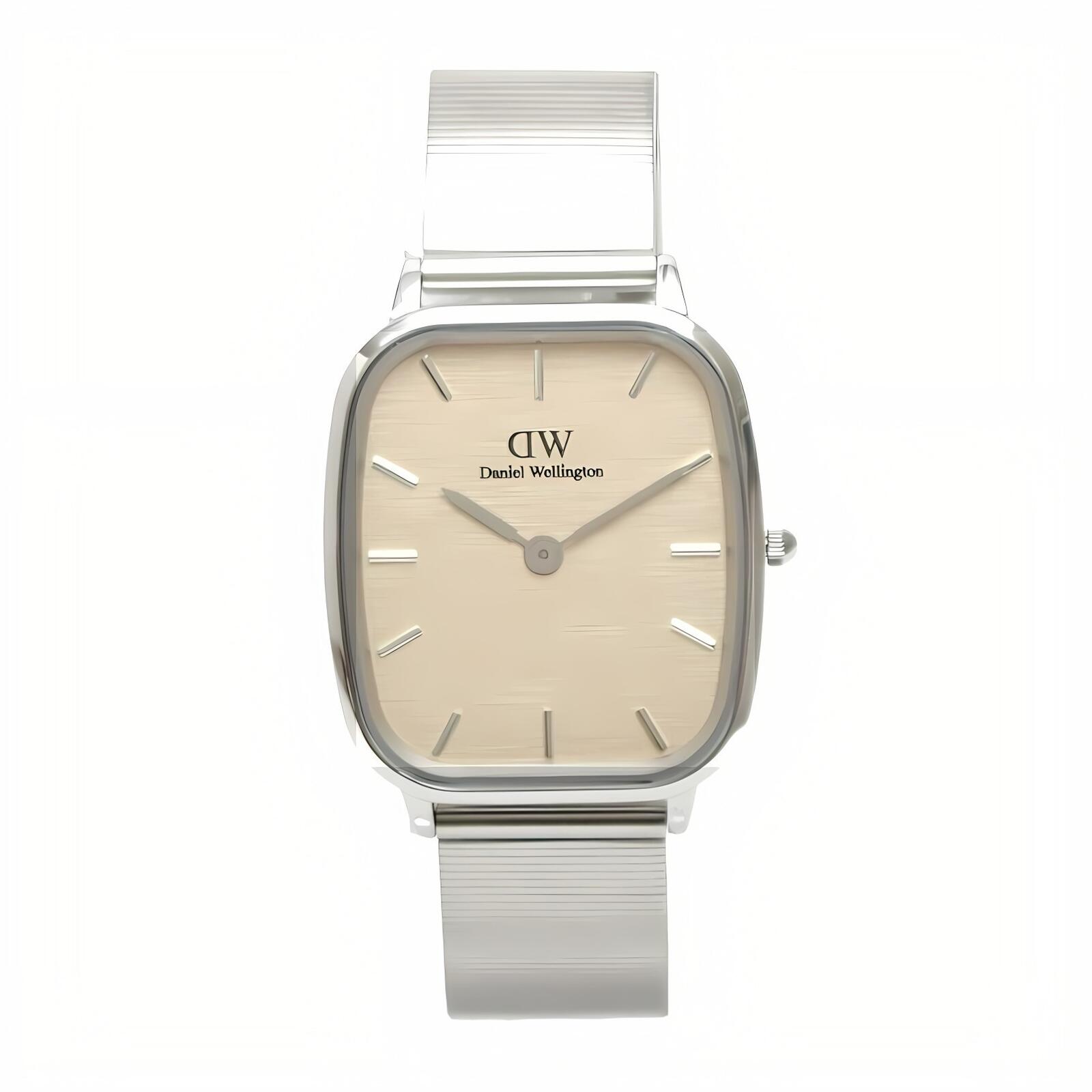 商品情報サイズ(約)H36.3×W32×D6mm(ラグ、リューズは除く)腕周り最大(約)18.5cm、最小(約)13.5cm重さ(約)50g素材/材質ケース：316Lステンレススチールベルト：316Lステンレススチール仕様日本製クォーツムー...