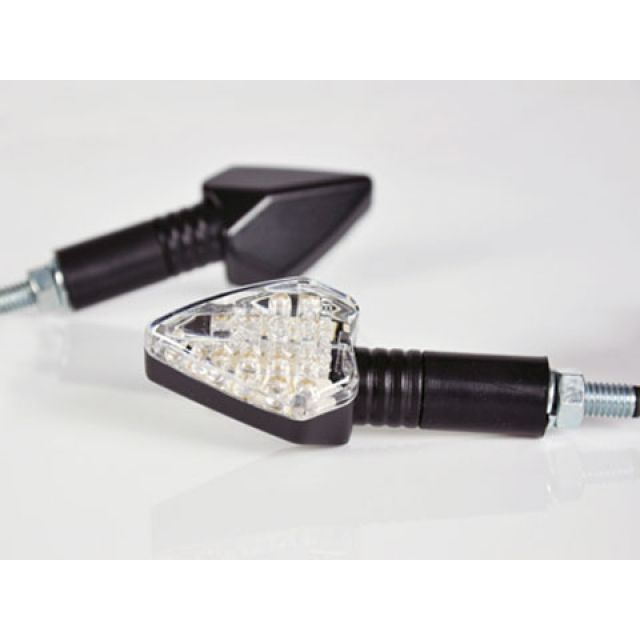 ●メーカー名：スターテック / STARTECH●商品名：汎用LED タイプA（クリアレンズ/ブラックボディー）●仕様 ロング・仕様：ショートはこちら●メーカー品番：B00802-3CBK●JANコード：4580630243559商品の保証...