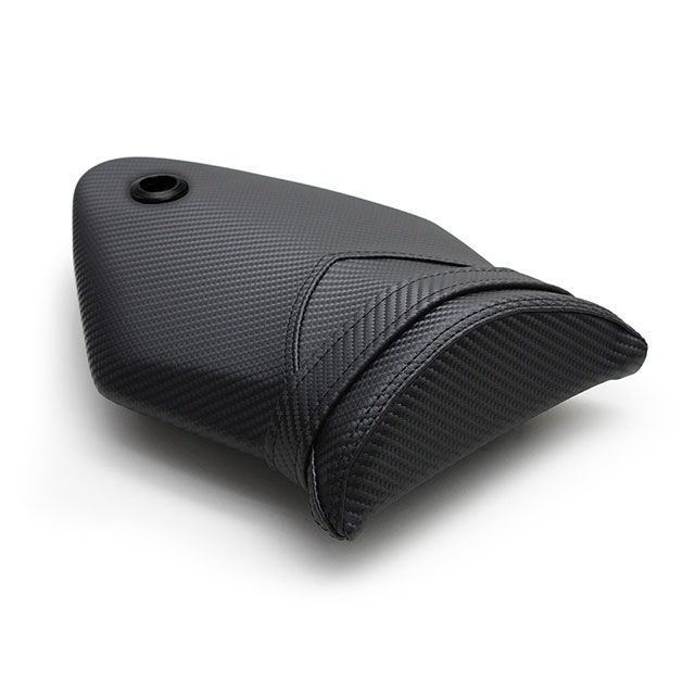 ●メーカー名：ルイモト / LUI MOTO●商品名：リア シートカバー Baseline●メーカー品番：LM-8024201●JANコード：4589678390256商品の保証は、メーカー保証書の内容に準じます。カラーCFブラックタイプB...