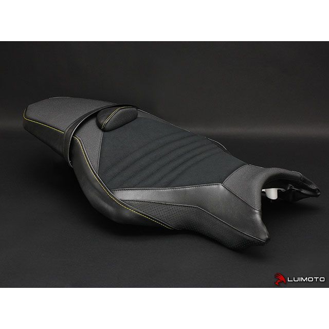 ●メーカー名：ルイモト / LUI MOTO●商品名：フロント シートカバー Fighter●メーカー品番：LM-5201101●JANコード：4589678407916商品の保証は、メーカー保証書の内容に準じます。●カラーTEC-GRIP...