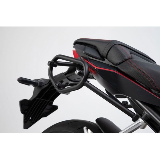 ●メーカー名：SWモテック / SW-MOTECH(エスダブリューモテック)●商品名：SLC サイドキャリア 左｜HTA.01.914.10000●メーカー品番：sw_HTA_01_914_10000商品の保証は、メーカー保証書の内容に準じ...