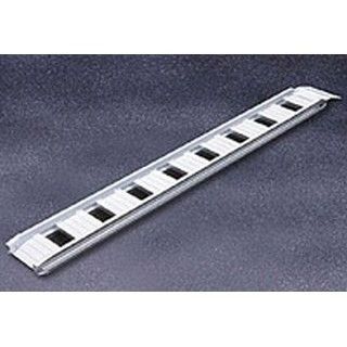 ●メーカー名：エトスデザイン / ETHOS Design●商品名：アルミローディングランプ●タイプ：1.6mストレート・タイプ：2.1m折りたたみはこちら・タイプ：2.2m折りたたみはこちら●メーカー品番：A40160●JANコード：45...
