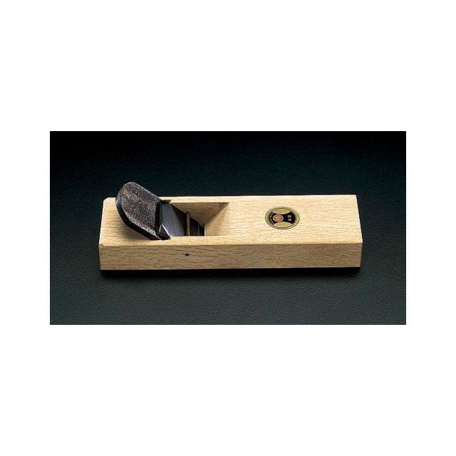 ●メーカー名：エスコ / ESCO●商品名：64mm かんな●メーカー品番：EA588D-64●JANコード：4518340060159商品の保証は、メーカー保証書の内容に準じます。備考■材質…台：カシ、刃：特殊刃物鋼■形式…鉋■台サイズ…...