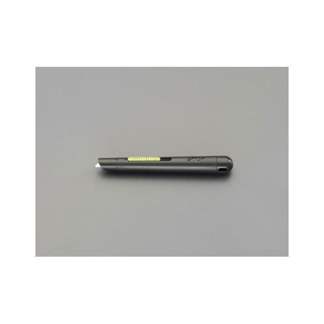 ●メーカー名：エスコ / ESCO●商品名：135mm セーフティカッター（セラミック製）●メーカー品番：EA589DS-4●JANコード：4518340539983商品の保証は、メーカー保証書の内容に準じます。備考■スプリング式。未使用時...