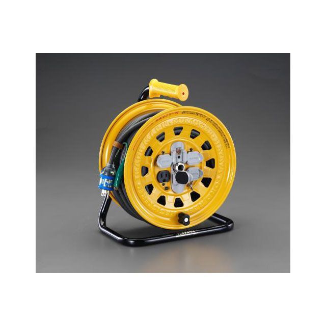 ●メーカー名：エスコ / ESCO●商品名：AC125V/15A/30m コードリール（漏電遮断付）●メーカー品番：EA815D-30A●JANコード：4548745725797商品の保証は、メーカー保証書の内容に準じます。備考■コード長…...