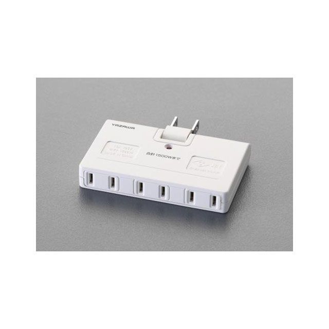 ●メーカー名：エスコ / ESCO●商品名：AC125V/15A 3口タップ 雷サージ付●メーカー品番：EA940CD-36A●JANコード：4550061000731商品の保証は、メーカー保証書の内容に準じます。備考■定格…15A・125...