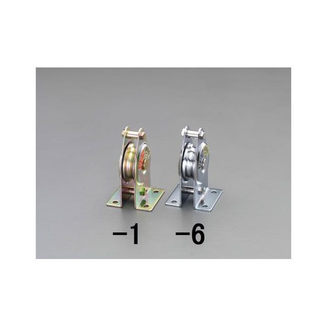 ●メーカー名：エスコ / ESCO●商品名：50mm/125kg 縦型固定滑車●メーカー品番：EA987HS-6●JANコード：4548745761146商品の保証は、メーカー保証書の内容に準じます。備考■使用荷重…125kg■車径…50m...