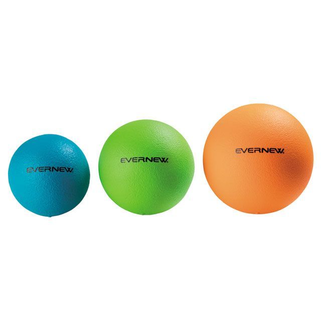 ●メーカー名：エバニュー / EVERNEW●商品名：ソフトフォームボール18（緑）●メーカー品番：ETA053●JANコード：4934048956622商品の保証は、メーカー保証書の内容に準じます。カラー緑仕様直径18cm重量：130g材...