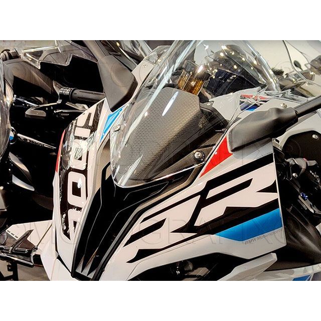●メーカー名：モトグラフィックス / MOTOGRAFIX●商品名：ボディパッド フロントパッド●メーカー品番：MT-NB025M5●JANコード：4580779600756当商品はお客様ご注文後の海外輸入となります。通常時で1ヶ月半ほど入...