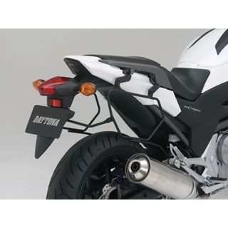 ●メーカー名：ジビ / GIVI●商品名：TE1111サイドバッグサポート●メーカー品番：77288●JANコード：4909449417270商品の保証は、メーカー保証書の内容に準じます。備考NC700X（2012）専用サイドバッグサポート...