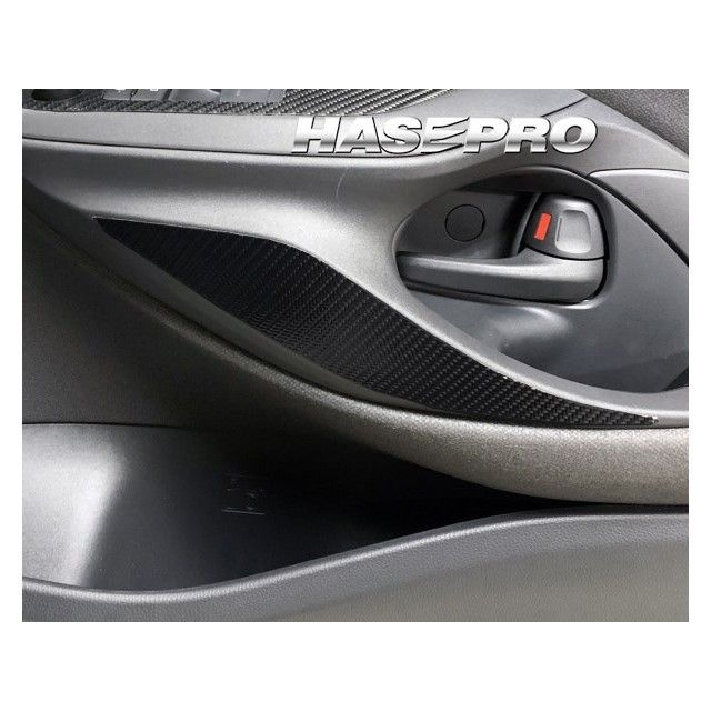 ●メーカー名：ハセプロ / HASEPRO●商品名：アートレザー トヨタ GRヤリス 10系（2020.9〜） ドアパネルガーニッシュ ブラック●メーカー品番：LC-DTRT3●JANコード：4545403321766商品の保証は、メーカー...
