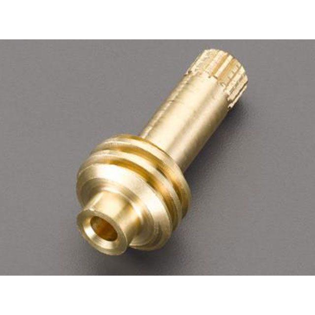 ●メーカー名：エスコ / ESCO●商品名：41.5mm/右ねじ用 スピンドル●メーカー品番：EA124MJ-4●JANコード：4548745834154商品の保証は、メーカー保証書の内容に準じます。全長：41.5mm材質：黄銅右ねじ用主に...
