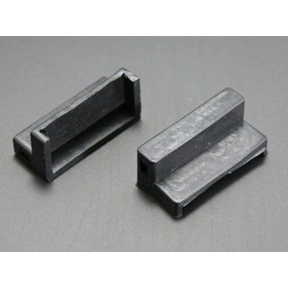 ●メーカー名：ピーエムシー / PMC●商品名：サイドカバーグロメットセット●メーカー品番：69-310●JANコード：4589641274750商品の保証は、メーカー保証書の内容に準じます。備考サイドカバーを確実に固定するマウントラバーグ...