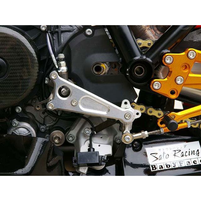 ●メーカー名：ベビーフェイス / BABYFACE●商品名：シフトスピンドルホルダー●メーカー品番：002-KT003-S●JANコード：4589981463425商品の保証は、メーカー保証書の内容に準じます。ご注文時注意※ご注文に伴い、車...