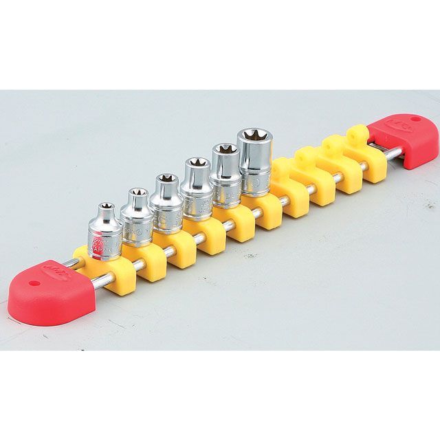 ●メーカー名：ケイティーシー / KTC(ケーティーシー)●商品名：TB2E06（6.3SQ） E型トルクスレンチセット●メーカー品番：TB2E06●JANコード：4989433146874商品の保証は、メーカー保証書の内容に準じます。●セ...