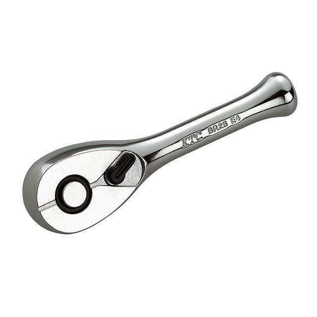 ●メーカー名：ケイティーシー / KTC(ケーティーシー)●商品名：BR2S-S（6.3SQ） ショートラチェットハンドル（パック）●メーカー品番：BR2S-S●JANコード：4989433607054商品の保証は、メーカー保証書の内容に準...