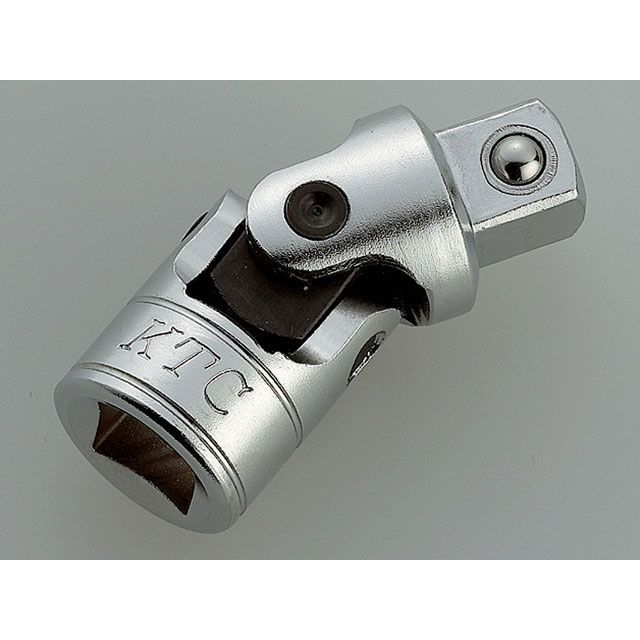 ●メーカー名：ケイティーシー / KTC(ケーティーシー)●商品名：BJ3-S（9.5SQ） ユニバーサルジョイント（パック）●メーカー品番：BJ3-S●JANコード：4989433605746商品の保証は、メーカー保証書の内容に準じます。...
