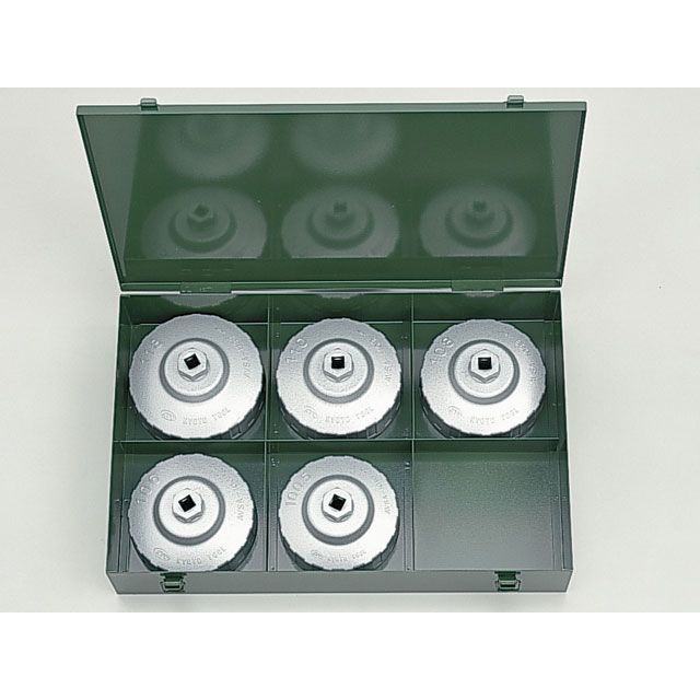●メーカー名：ケイティーシー / KTC(ケーティーシー)●商品名：AVSA5 大径用カップ型オイルフィルターレンチセット（5コ）●メーカー品番：AVSA5●JANコード：4989433205243商品の保証は、メーカー保証書の内容に準じま...