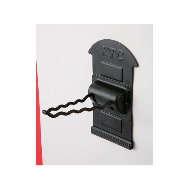 ●メーカー名：ケイティーシー / KTC(ケーティーシー)●商品名：YKHD-5TM マグネットT形レンチホルダー●メーカー品番：YKHD-5TM●JANコード：4989433830988商品の保証は、メーカー保証書の内容に準じます。●重量...
