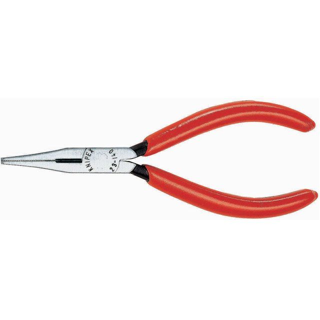 ●メーカー名：クニペックス / KNIPEX●商品名：2301-140 カッター付平ペンチ●メーカー品番：・2301-140●JANコード：4003773041290商品の保証は、メーカー保証書の内容に準じます。仕様■長さ（mm）：140 ...