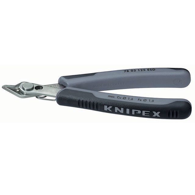 ●メーカー名：クニペックス / KNIPEX●商品名：7803-125ESD エレクトロニクス スーパーニッパー（SB）●メーカー品番：・7803-125ESD●JANコード：4003773030188商品の保証は、メーカー保証書の内容に準...