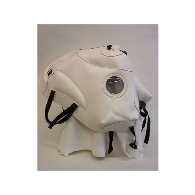 ●メーカー名：バグスター / BAGSTER●商品名：タンクカバー●カラー （94-04）ホワイト・カラー：（94-04）レッドはこちら・カラー：（94-02）ライトグレーはこちら・カラー：（00-02）イエローはこちら・カラー：（01-0...