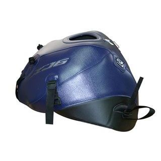 ●メーカー名：バグスター / BAGSTER●商品名：タンクカバー●カラー （09）ダークブルー/ブラック●メーカー品番：1573C●JANコード：4547567892465商品の保証は、メーカー保証書の内容に準じます。●材質PVC（合皮）...