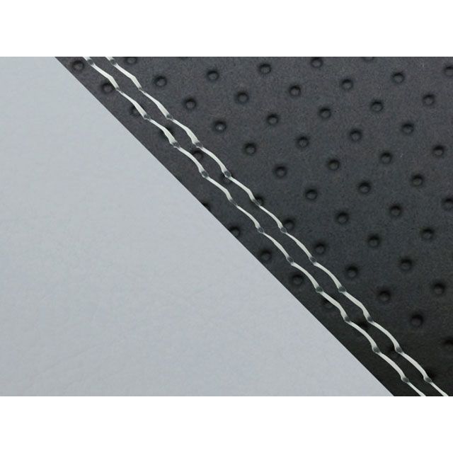●メーカー名：グロンドマン / Grondement●商品名：W650（99年 EJ650A1/C1） 国産シートカバー 張替 フルエンボスブラック●ライン グレーライン 仕様 透明ダブルステッチ●メーカー品番：GH5557KC427SW0...