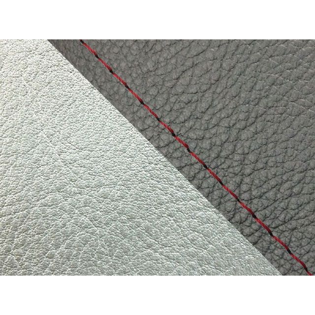 ●メーカー名：グロンドマン / Grondement●商品名：W650（99年 EJ650A1/C1） 国産シートカバー 張替 黒●ライン シルバーライン 仕様 赤ステッチ●メーカー品番：GH5557KC154S40●JANコード：4573...