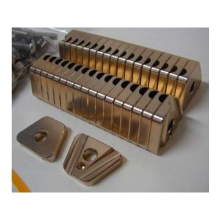 ●メーカー名：アウテックス / OUTEX●商品名：DR-Z400SM用 スポークブースター リア用●カラー：ゴールドアルマイト・カラー：ブラックアルマイトはこちら・カラー：ブルーアルマイトはこちら・カラー：クリアーアルマイトはこちら●メー...