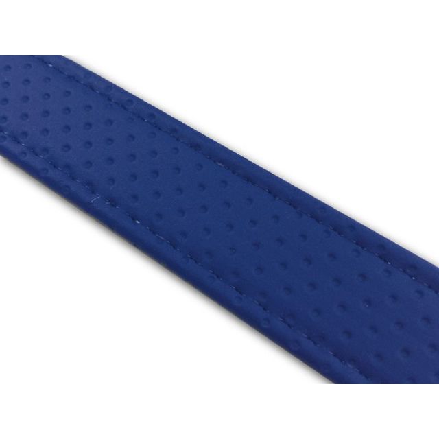 ●メーカー名：グロンドマン / Grondement●商品名：汎用レザーベルト/タンデムベルト等●カラー エンボスブルー 長さ 62cm●メーカー品番：T6225C260S0●JANコード：4562493045105商品の保証は、メーカー保...