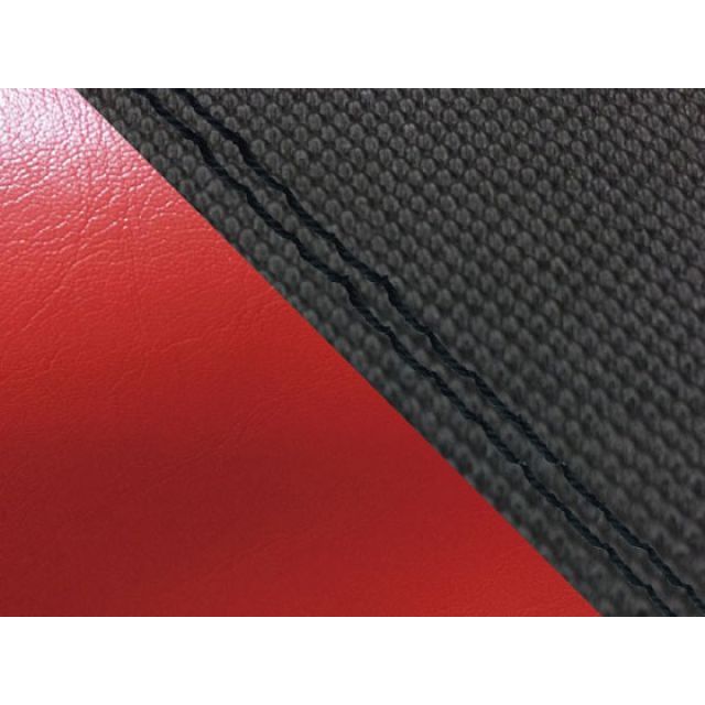 ●メーカー名：グロンドマン / Grondement●商品名：YZF-R1シングル（フロント側） 国産シートカバー スベラーヌ黒＆赤●タイプ：張替 仕様：黒ダブルステッチ・タイプ：張替 仕様：黒ステッチはこちら・タイプ：張替 仕様：赤ステッ...